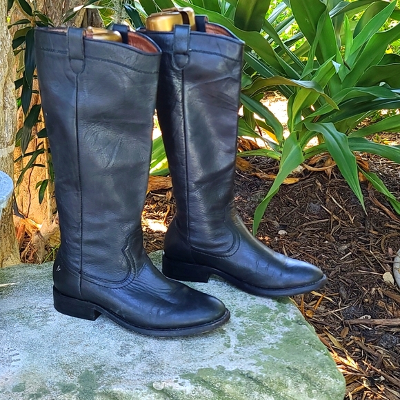 Trask | Shoes | Trask Black Leather Riding Boots Sz 8 Broken In ...